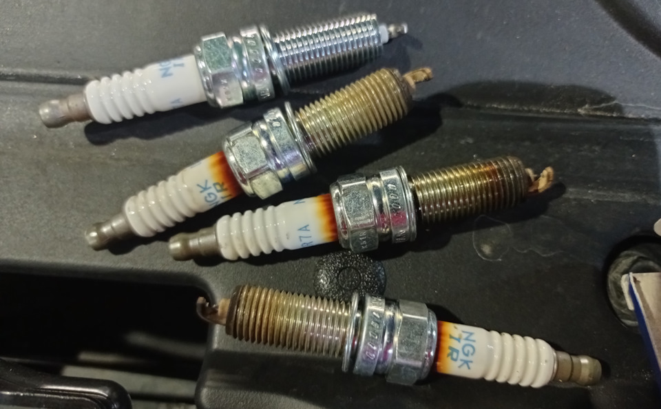 1885111070 Свечи зажигания KIA HYUNDAI | Запчасти на DRIVE2