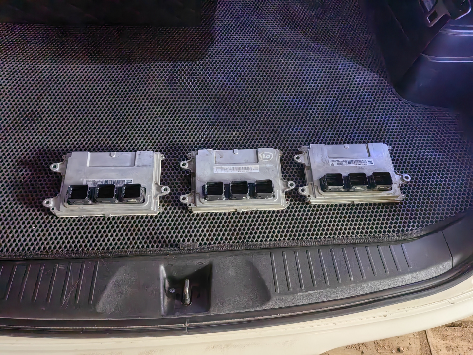 Барыга пост — Honda Stream (RN6-9), 2 л, 2008 года | тюнинг | DRIVE2