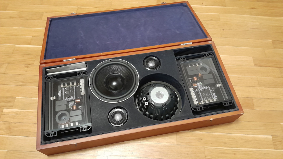 Diamond Audio D971, установка мидбасовых динамиков. — Audi A4 (B6), 1,8 ...