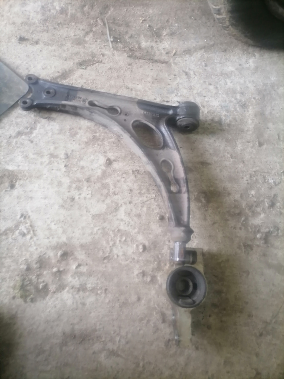 Передняя подвеска и пыльник шруса. — Volkswagen Touran (1G), 1,9 л ...