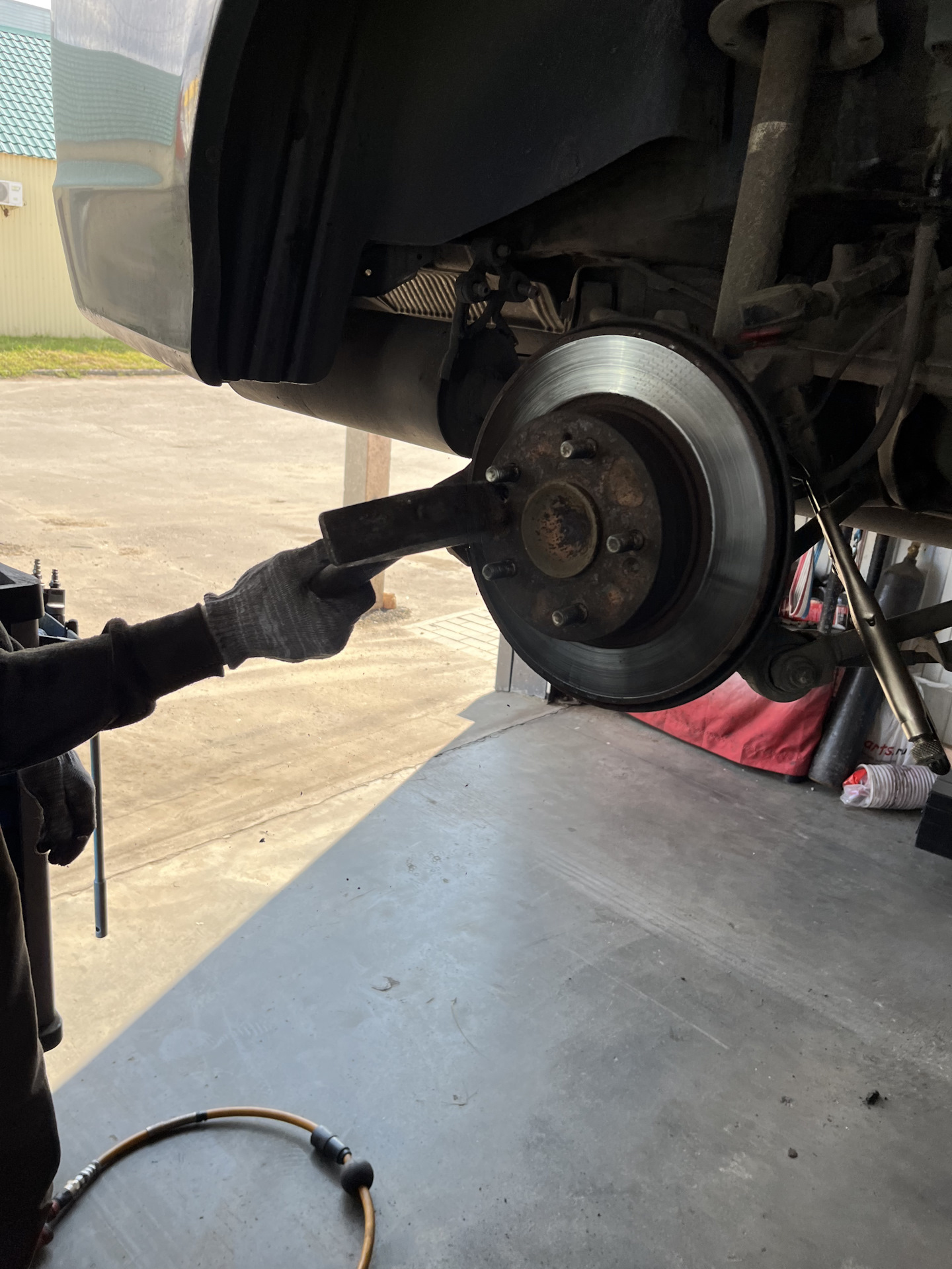 9. Задние тормоза — Honda Accord (7G), 2,4 л, 2007 года | визит на ...