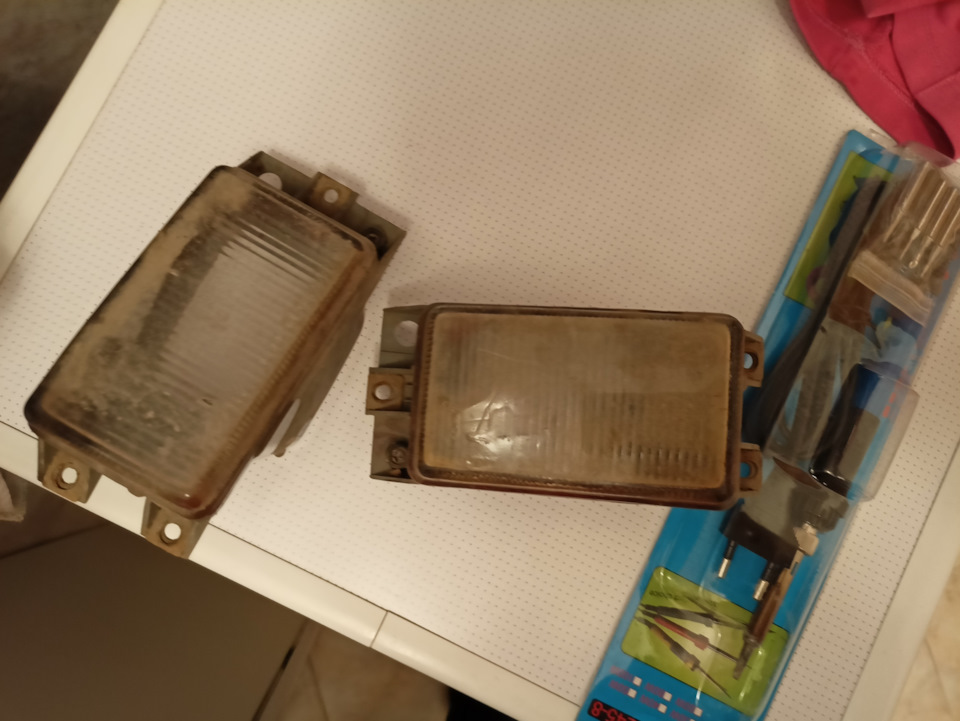 Противотуманки — Volkswagen Passat Variant (B3), 1,8 л, 1991 года ...