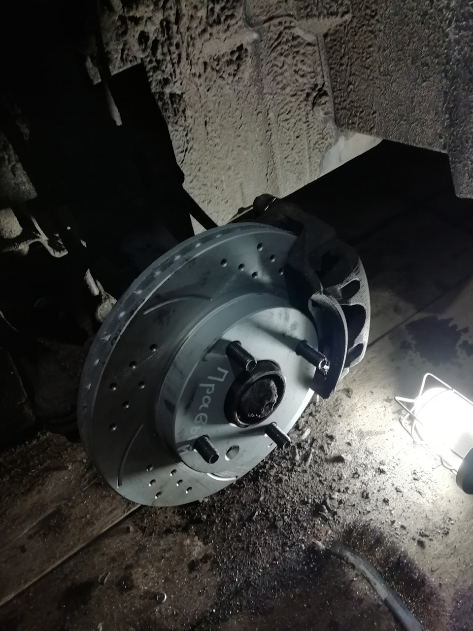 Тормозные диски AMD SPORT — Daewoo Gentra, 1,5 л, 2014 года | плановое ...