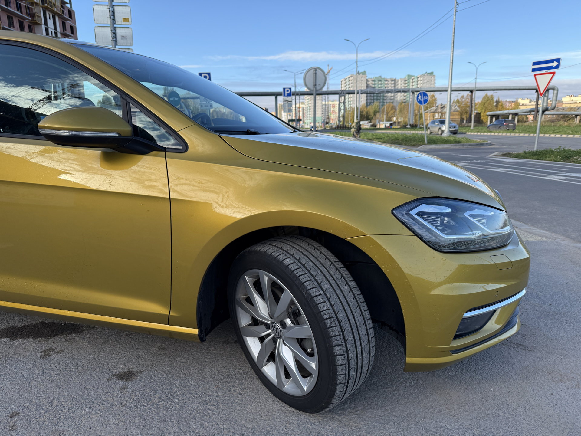 Динамические крышки ступиц колеса Volkswagen Classic — Volkswagen Golf ...