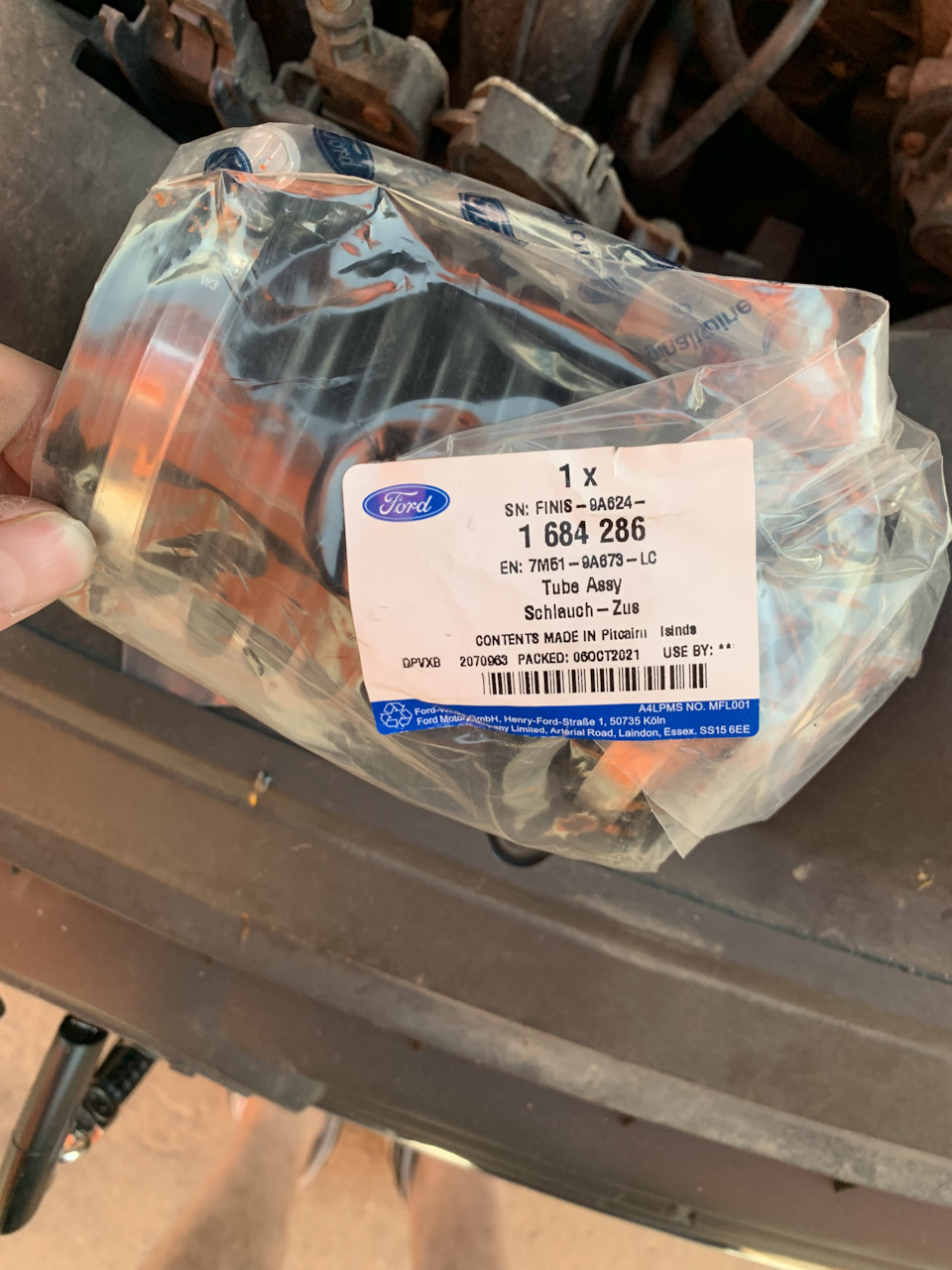 1684286 Шланг (гофра) корпуса воздушного фильтра / C-Max, Focus-II 1,8/ ...