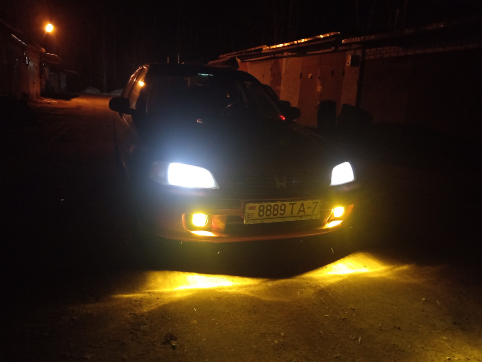 Противотуманные фары — Honda Civic Fastback (6G), 1,4 л, 1998 года ...