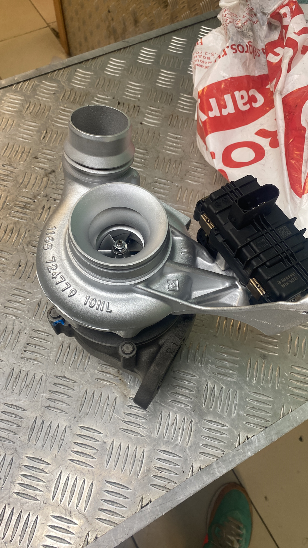 Замена турбины — BMW 1 series (F20), 2 л, 2012 года | поломка | DRIVE2