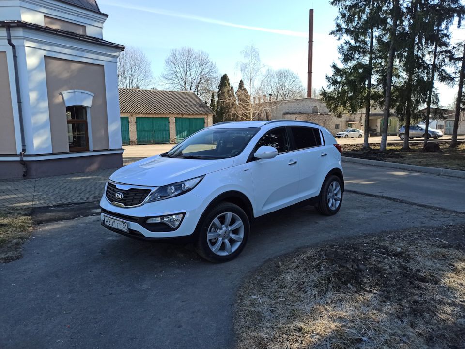Дела переобувочные и KIA vs Infinity — KIA Sportage (3G), 2 л, 2012 ...