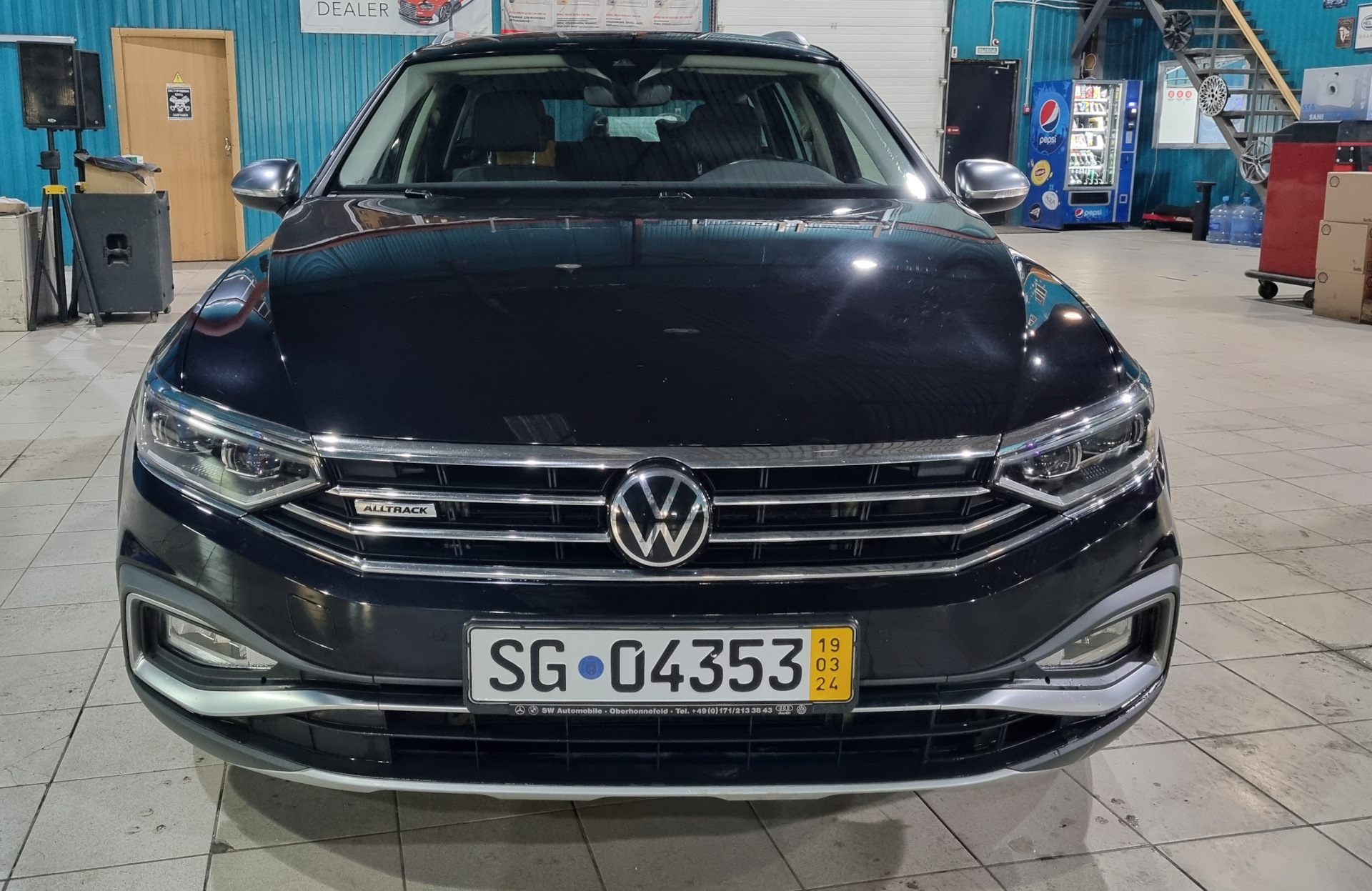 Volkswagen Passat Alltrack — Skoda Octavia A7 Mk3, 1,8 л, 2013 года ...