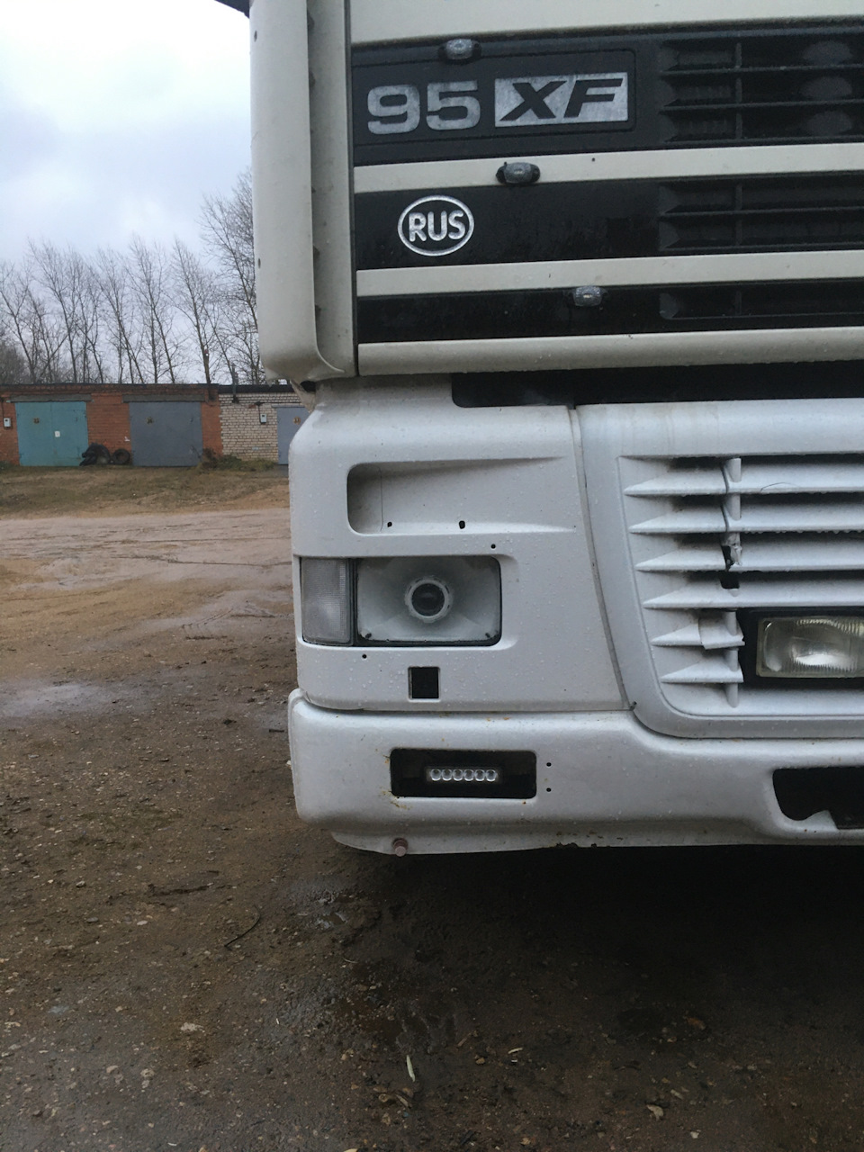 Билинзы в головной свет. — DAF 95XF, 9,9 л, 2001 года | своими руками | DRIVE2