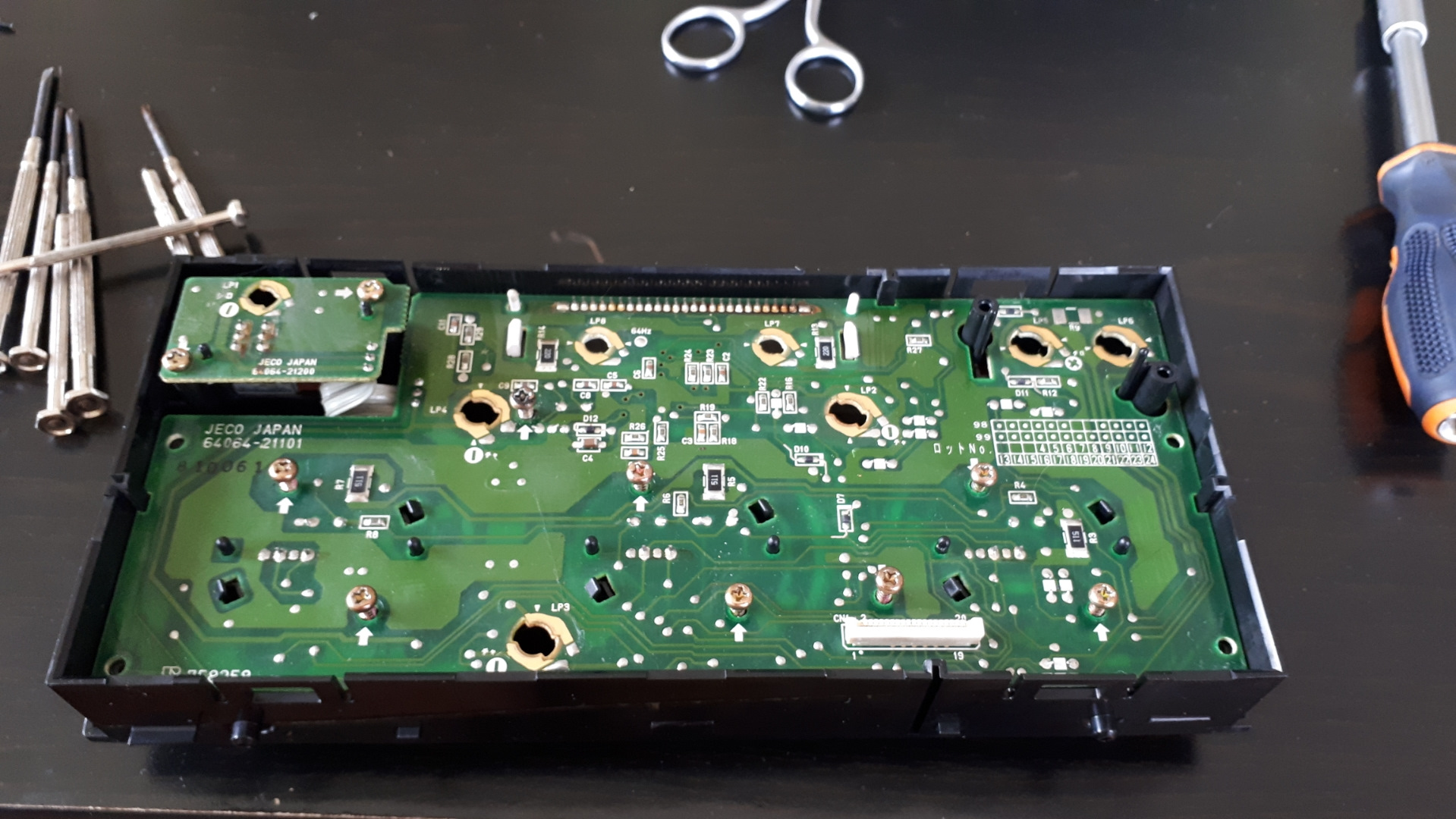 Замена ламп в блоке климата — Toyota Altezza, 2 л, 2000 года | поломка ...