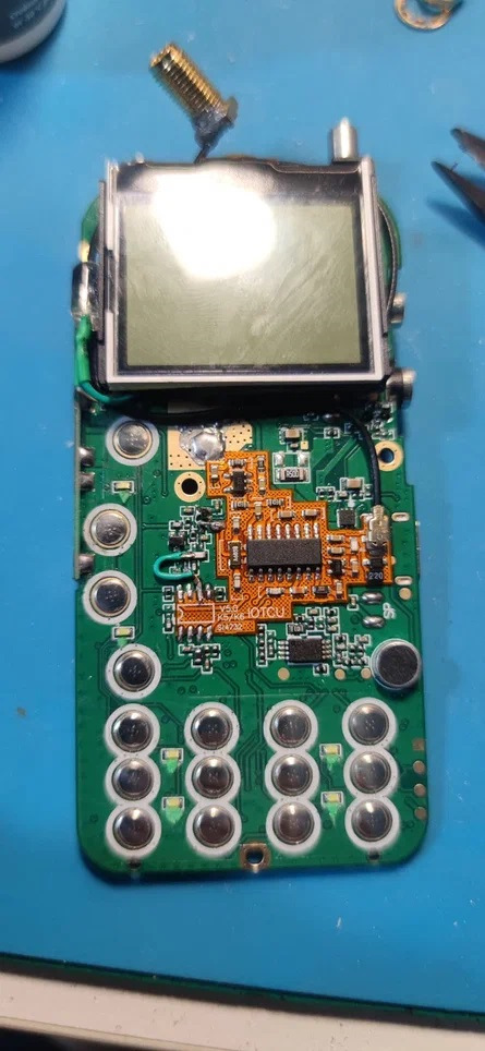 Модификация подсветки 2, установка Si4732 версии 5, замена памяти на M24M02 для Quansheng UV-K5 ...