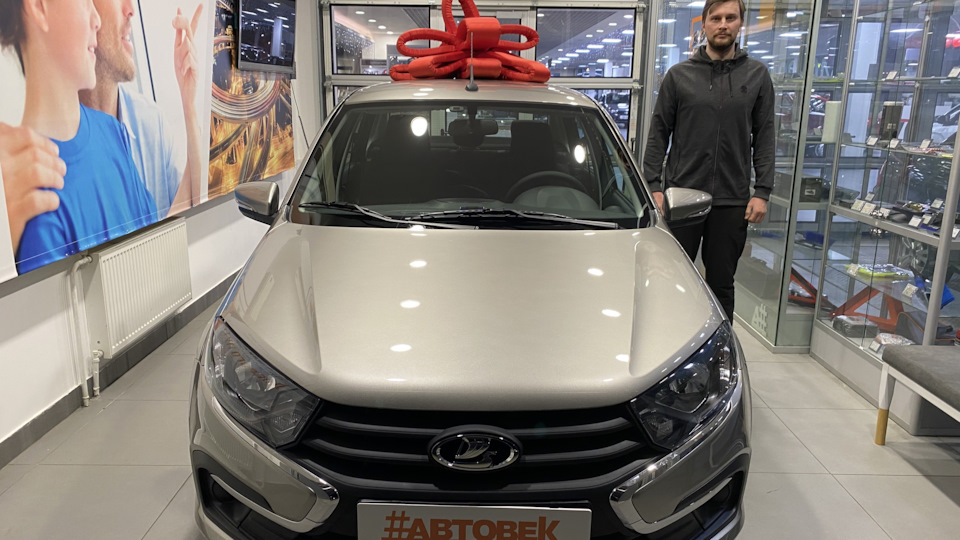 Андроид магнитола Teyes CC3 2K для Lada Granta Drive Active — Lada Гранта Drive Active, 1,6 л ...