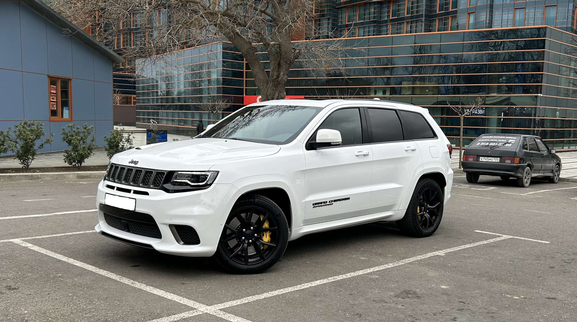 Переобулся на зиму. — Jeep Grand Cherokee SRT-8 (WK2), 6,2 л, 2018 года ...