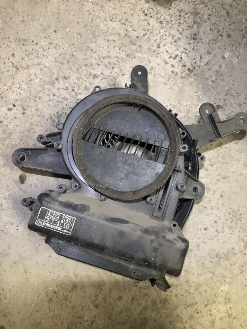 #9 «Мотор печки перед, зад!» — Nissan Serena Mk II (C24), 2 л, 1999 ...