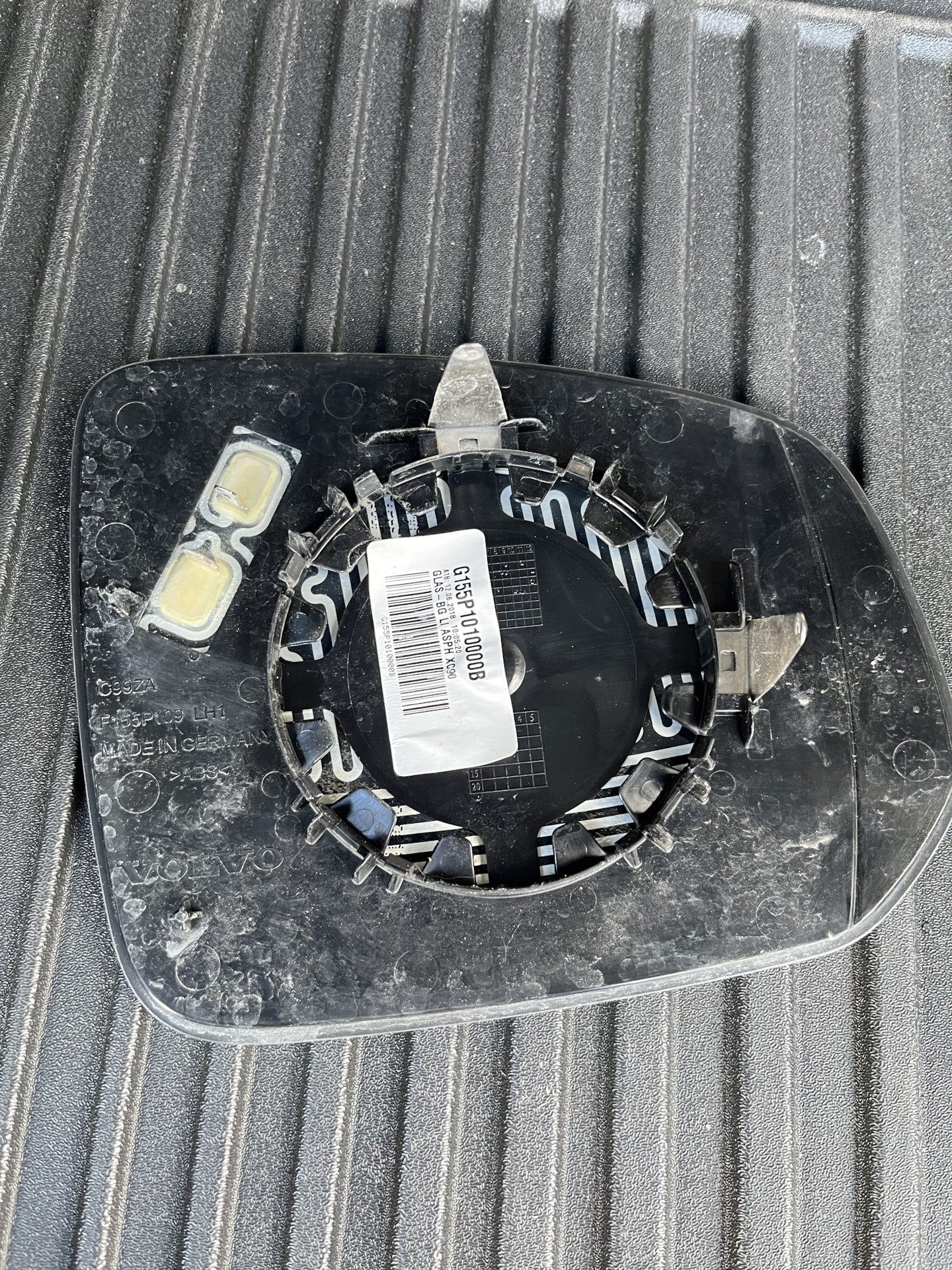 Добавим немножко чёрного — Volvo XC90 (2G), 2 л, 2018 года | стайлинг ...