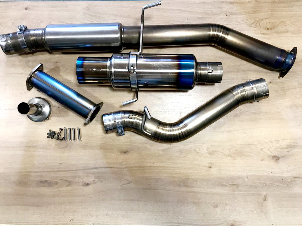 Полностью переосмыслил выпускную систему…Вновь. — Nissan Skyline GT-R ...