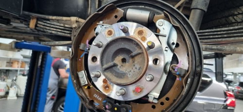 Очередное ТО. — Toyota Hilux (8G), 2,8 л, 2021 года | плановое ТО | DRIVE2