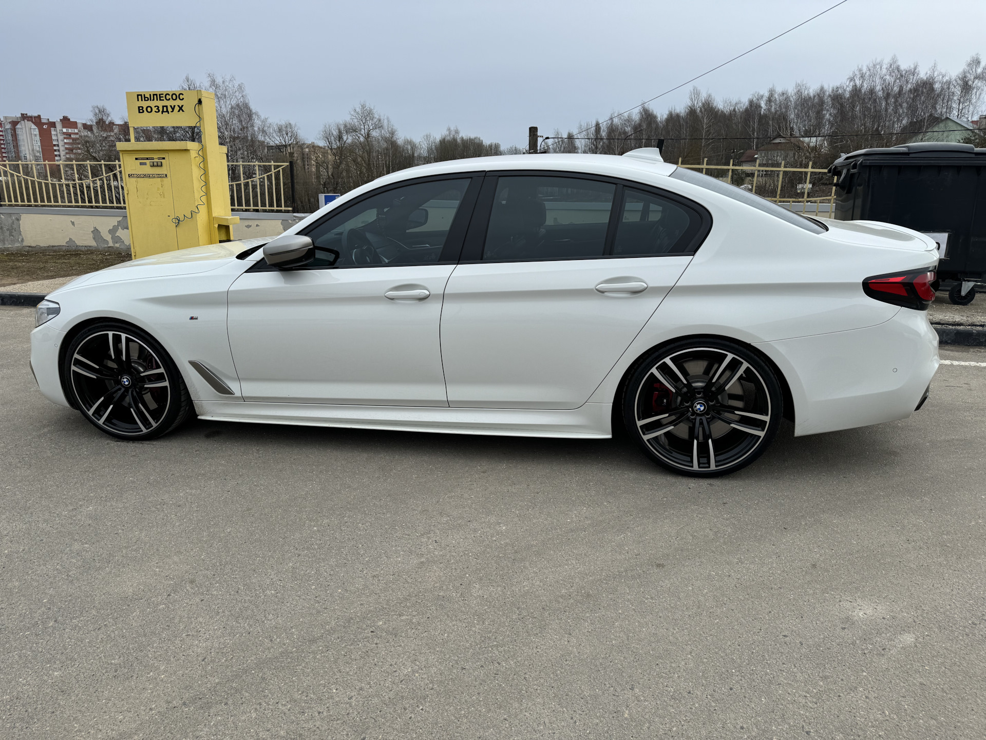 Переобувка в R21 — BMW 5 series (G30), 3 л, 2020 года | колёсные диски | DRIVE2