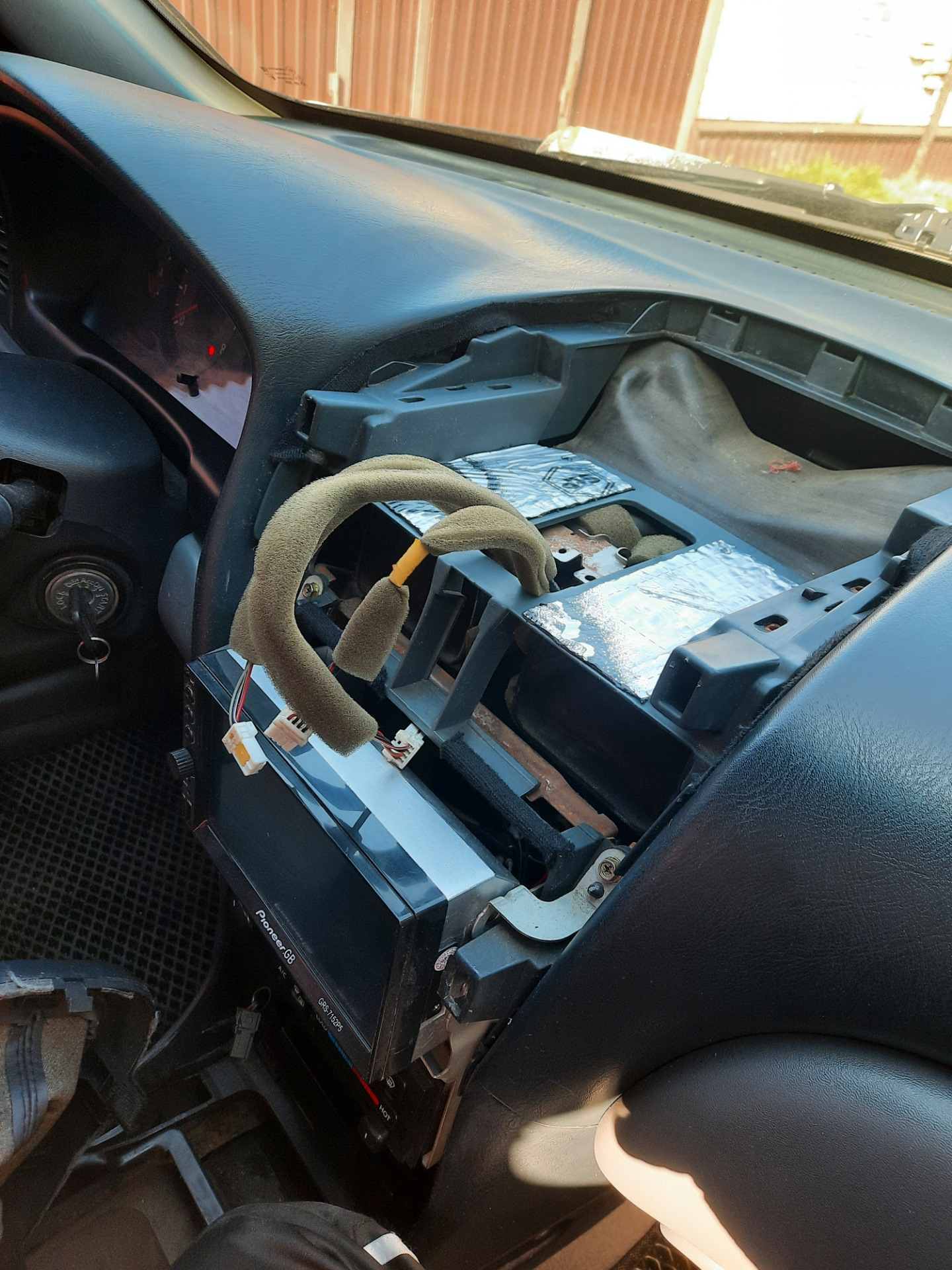 #3 |🔸️Антискрип ч.2 — Nissan Almera Classic (B10), 1,6 л, 2006 года ...