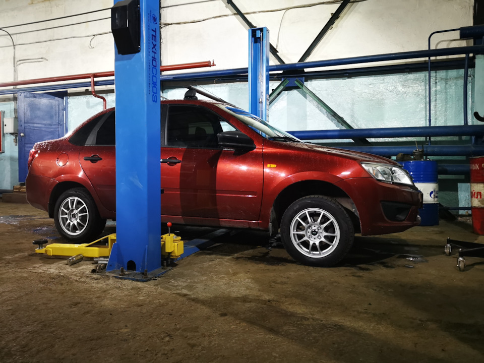 Megami MGM 5 — стиль бешеный ! — Lada Гранта, 1,6 л, 2016 года ...