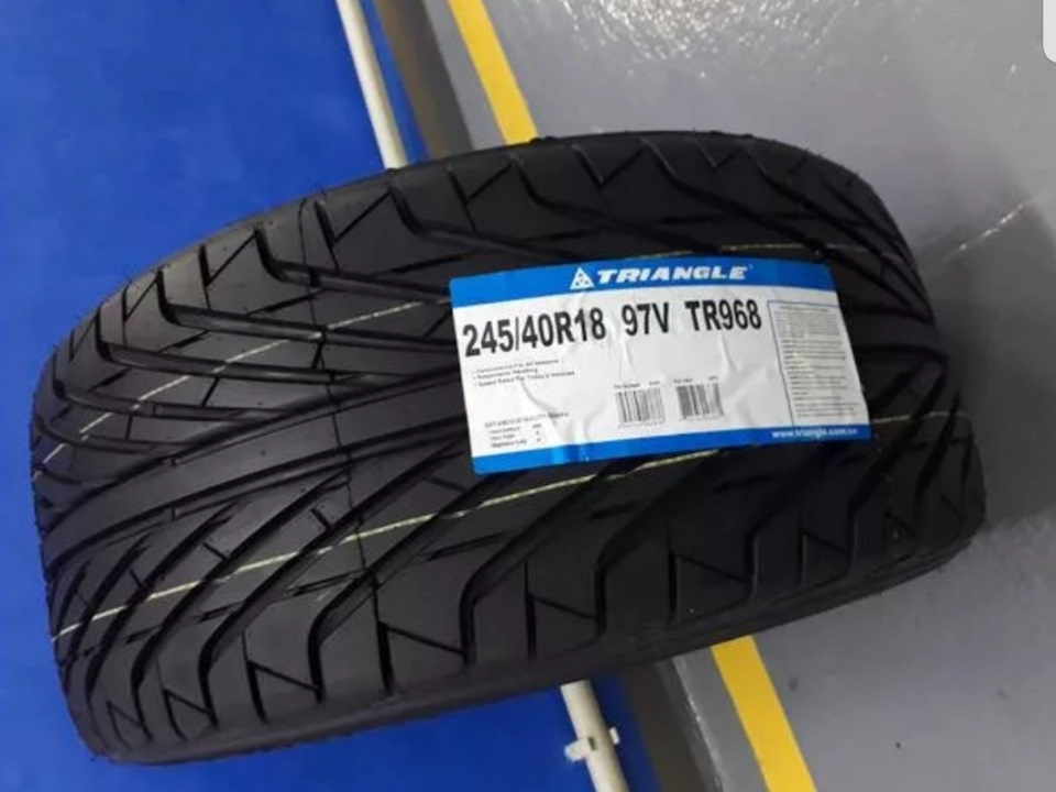 Triangle tr-968 225/40 r18 — Mitsubishi Lancer X, 1,6 л, 2012 года ...