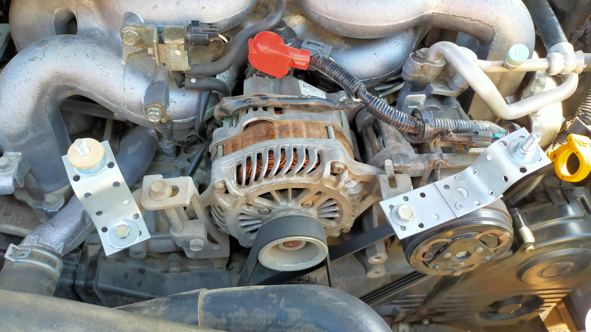 Крышка двигателя от Subaru Forester SG5 — Subaru Forester (SH), 2 л ...