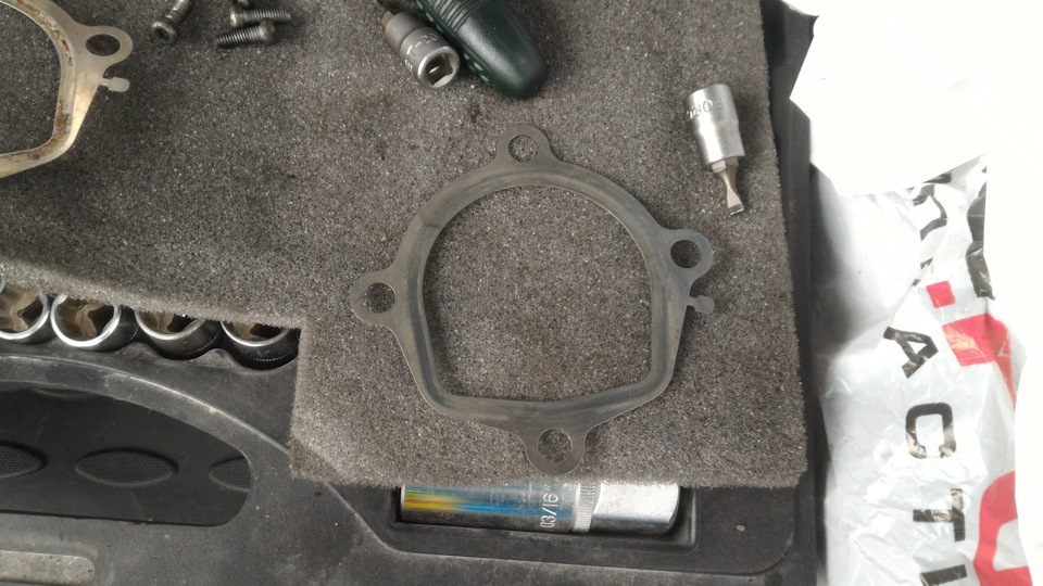 Вторая часть. Турбина… а что на выхлопе? — Volvo C70 (2G), 2,4 л, 2008 ...