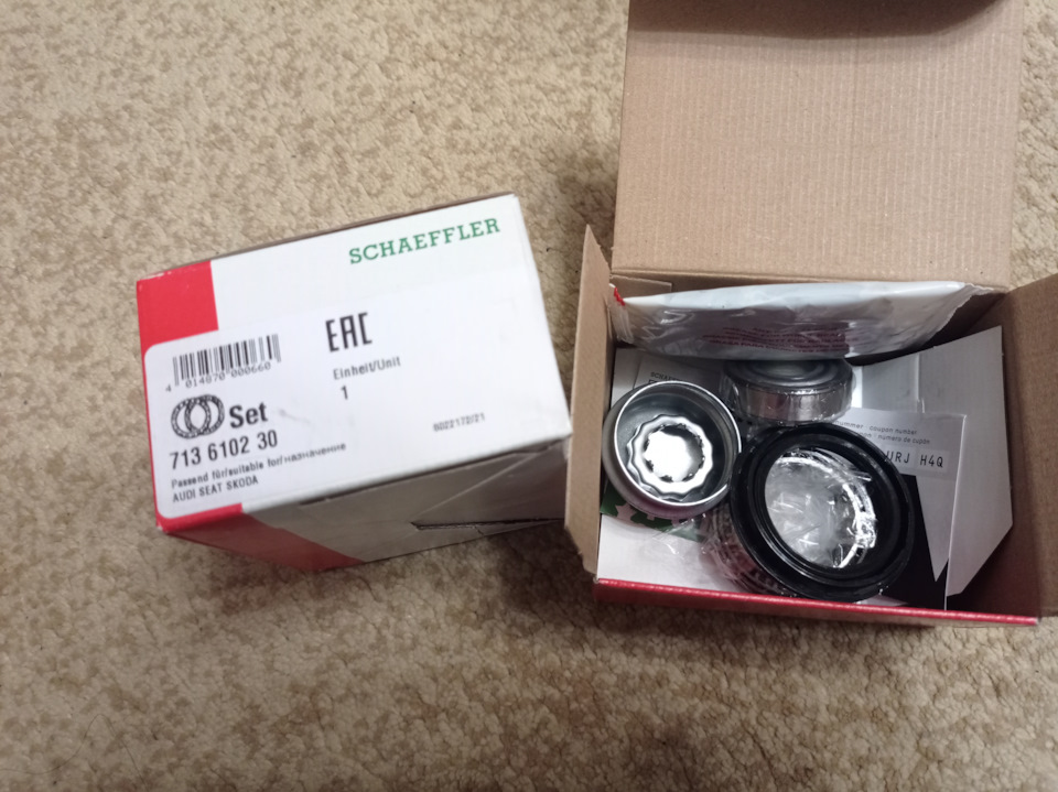 Ревизия задних тормозов — Volkswagen Golf Mk3, 1,4 л, 1996 года ...