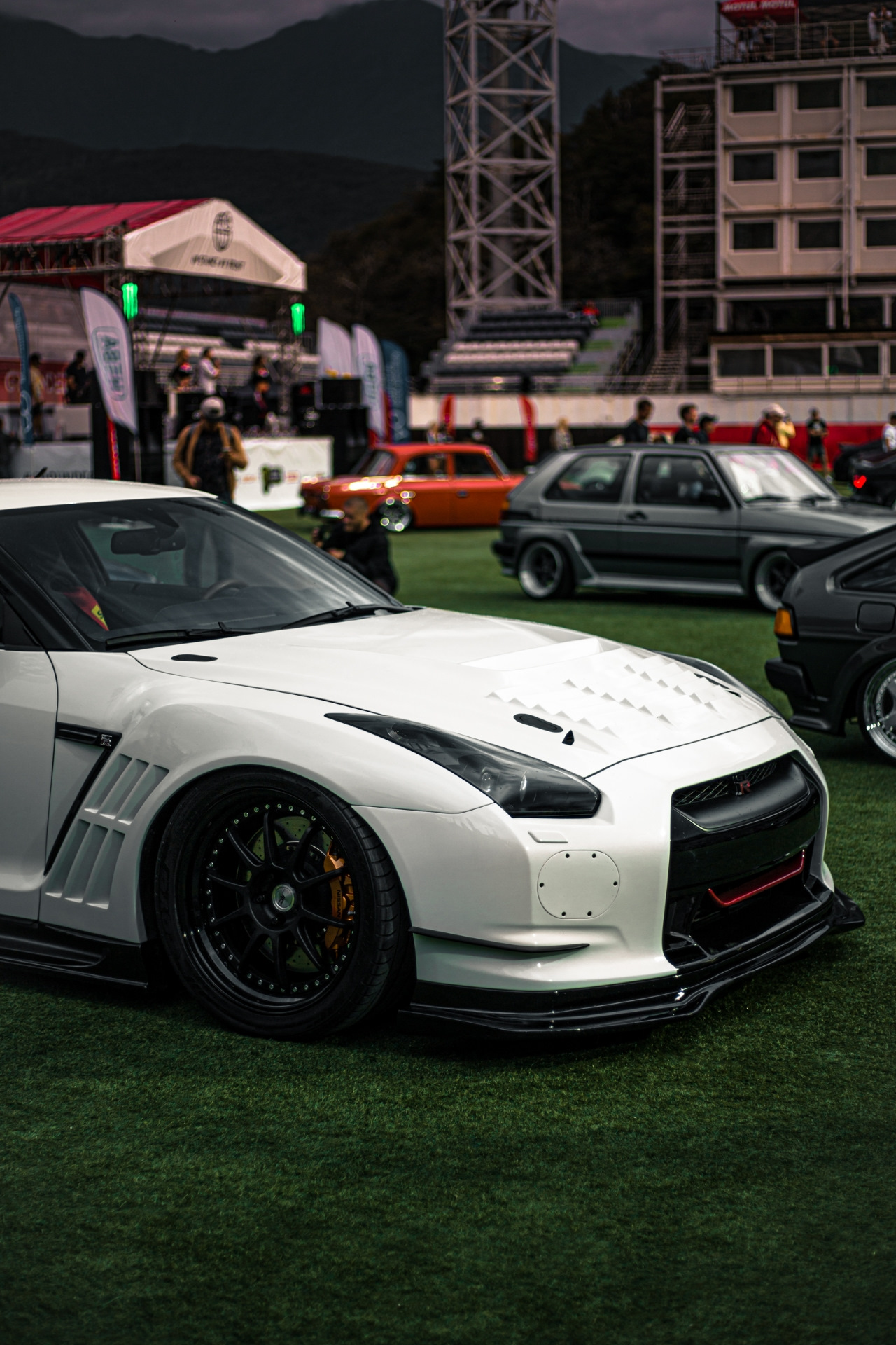 GT-R R35 №6 — Nissan GT-R (R35), 3,8 л, 2014 года | фотография | DRIVE2