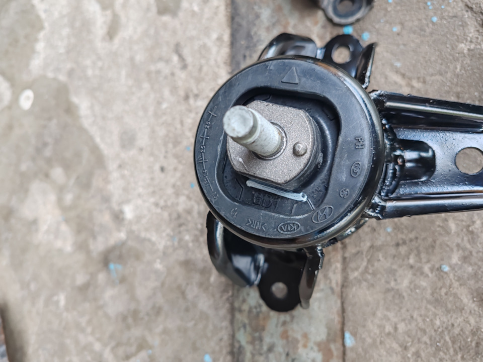 Замена подушек двигателя Kia ceed jd 2014 — KIA Ceed (2G), 1,6 л, 2014 ...