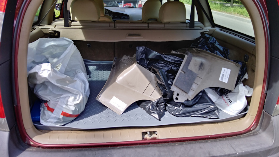 Напускаю серость в салон — Volvo XC70 II, 2,4 л, 2001 года | тюнинг ...