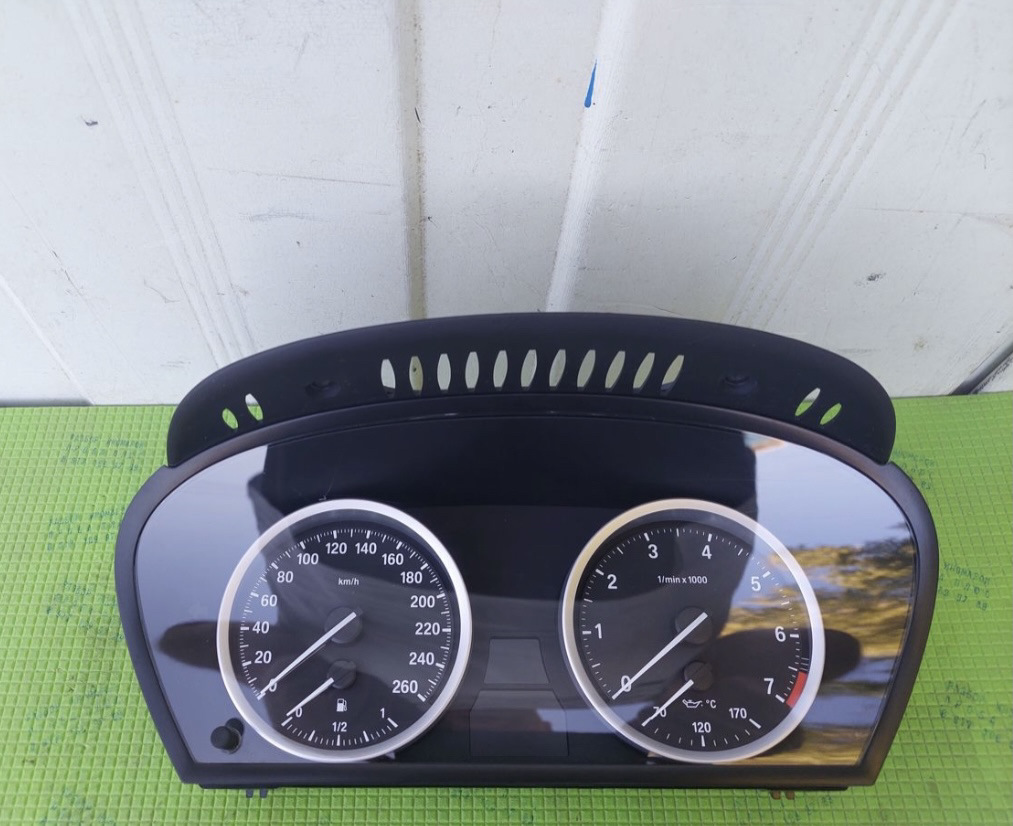 Установка приборной панели от BMW X6 E71 — BMW X5 (E70), 3 л, 2013 года ...