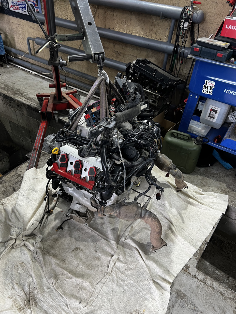 Замена Цепей CREA/CREC и установка коллекторов + Радиатор — Audi A8 (D4 ...