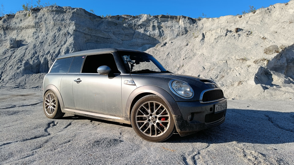 MINI Clubman S John Cooper Works (R55) 1.6 бензиновый 2008 | R55 (JCW ...