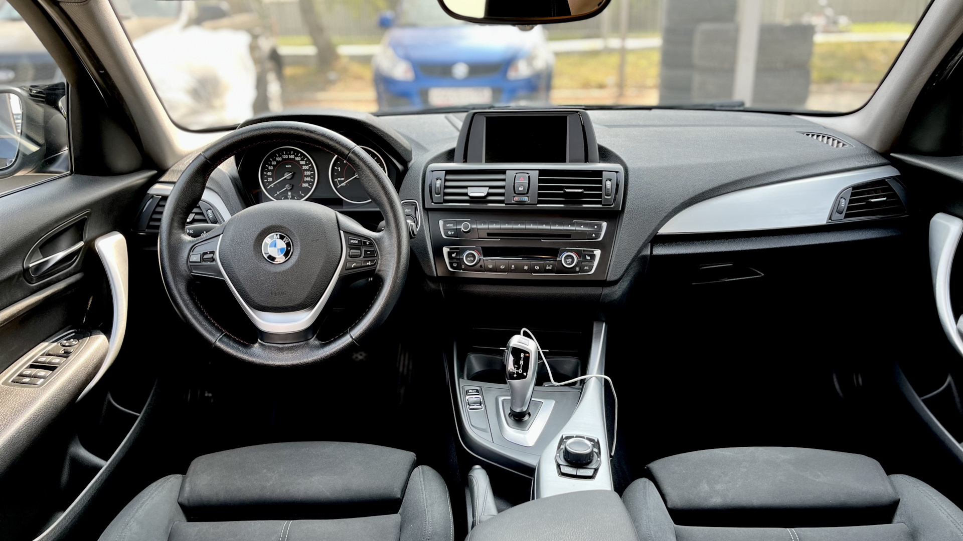 BMW 1 series (F20) 1.6 бензиновый 2012 | M118i на DRIVE2