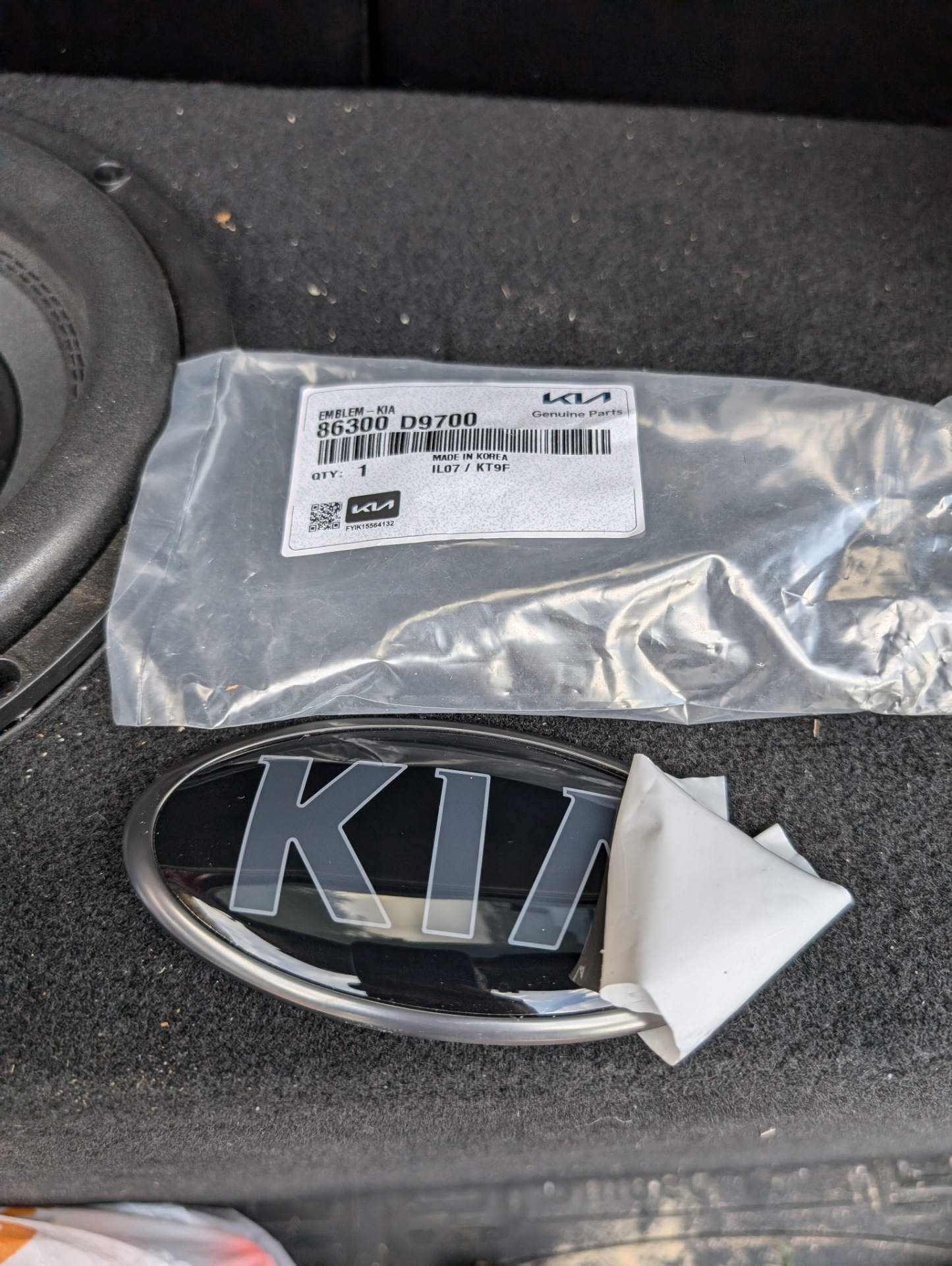 Шильдики Kia от Sportage Black Edition на Ceed — KIA Ceed (2G), 1,6 л ...