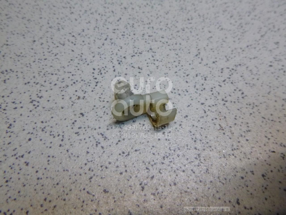 893839821 пружинный зажим VAG | Запчасти на DRIVE2