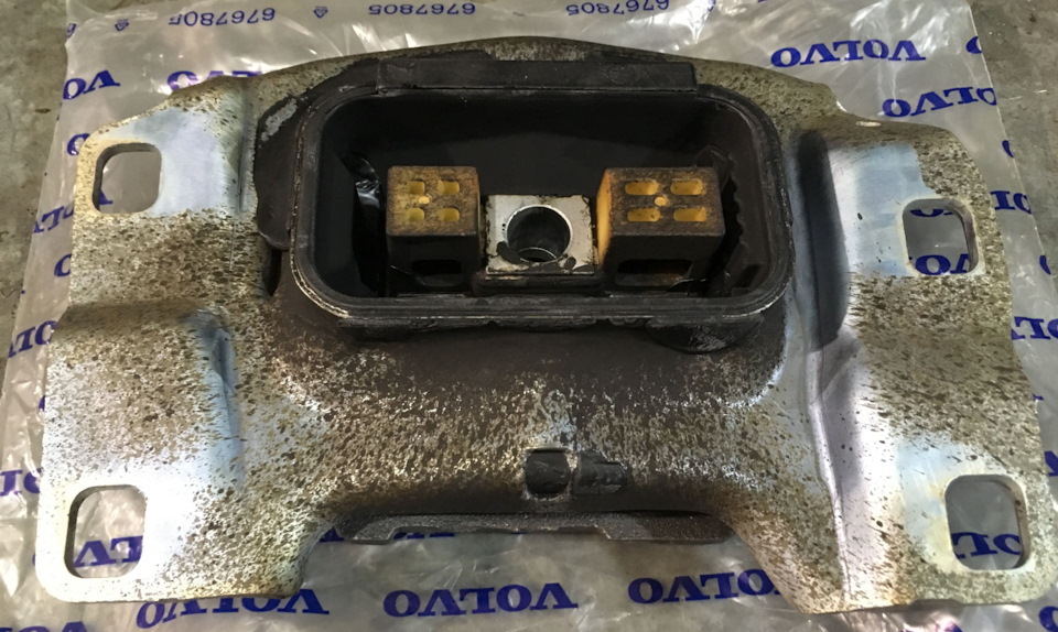 31359779 Подвеска, ступенчатая коробка передач Volvo | Запчасти на DRIVE2