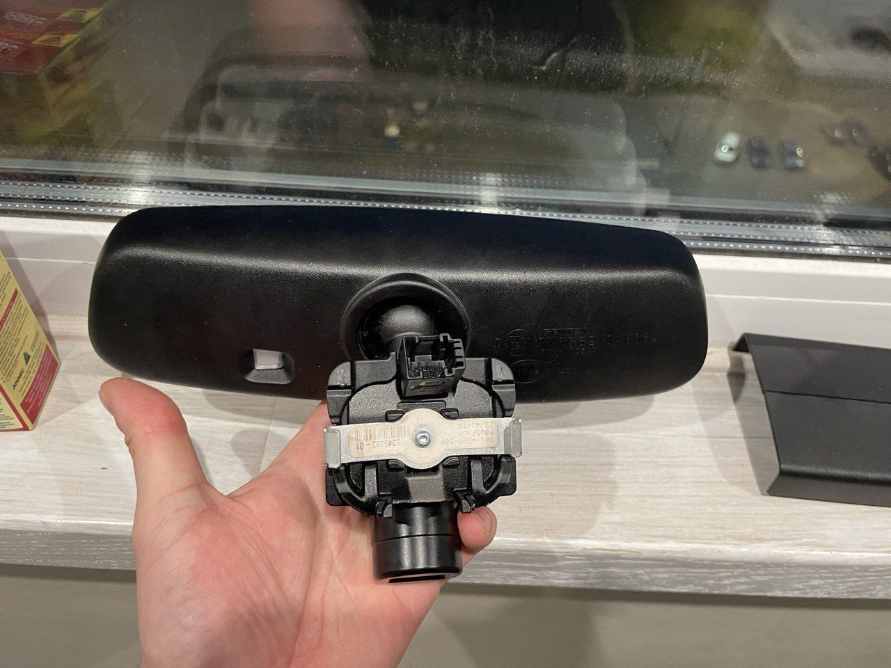 Замена лобового — BMW 5 series (F10), 3 л, 2016 года | визит на сервис ...