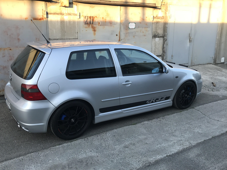Porsche ZR18 Опять? Снова — Volkswagen Golf R Mk4, 3,2 л, 2004 года ...