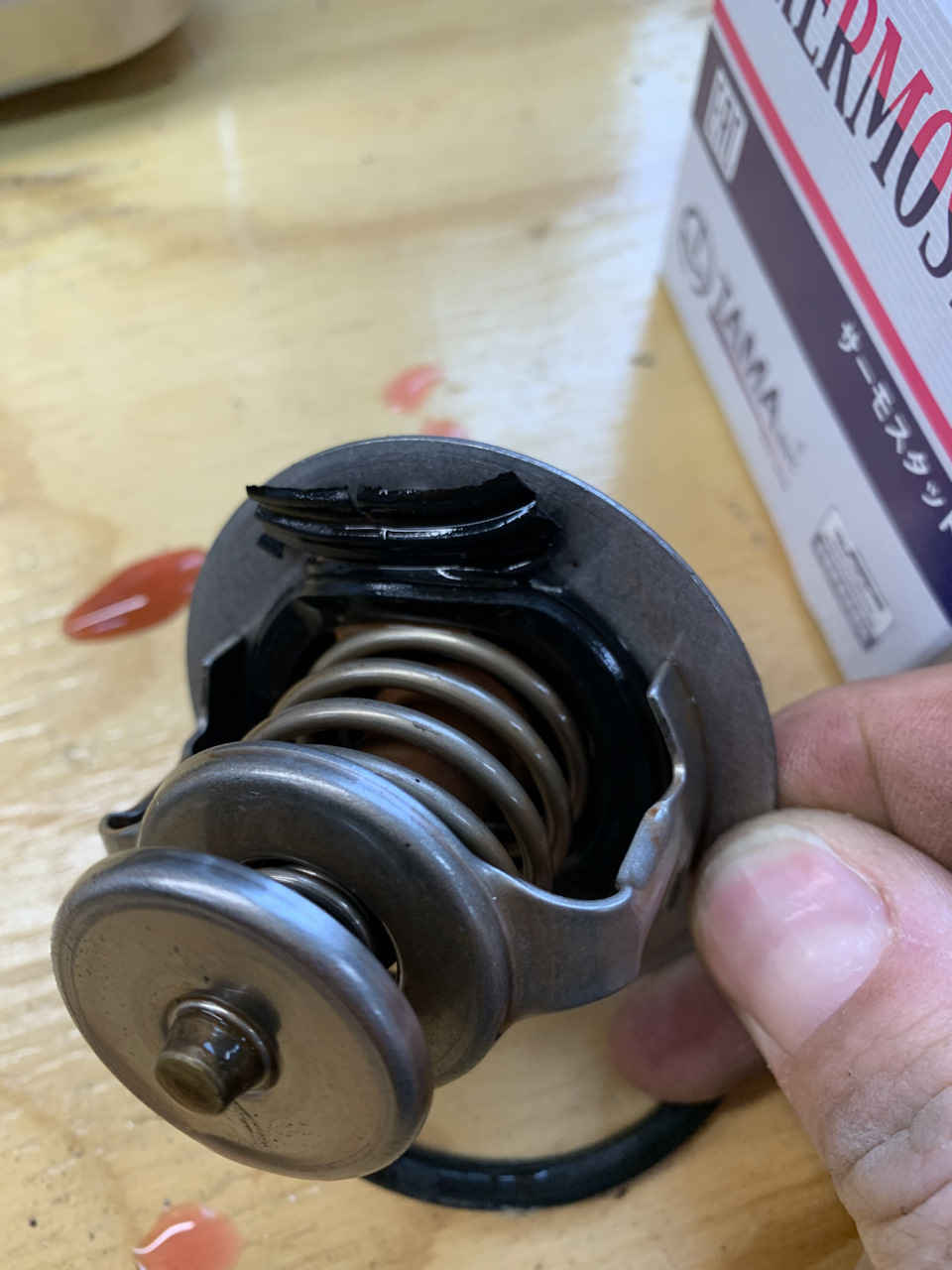 Замена термостата 3UZ-FE — Toyota Land Cruiser 40, 4,3 л, 1982 года ...