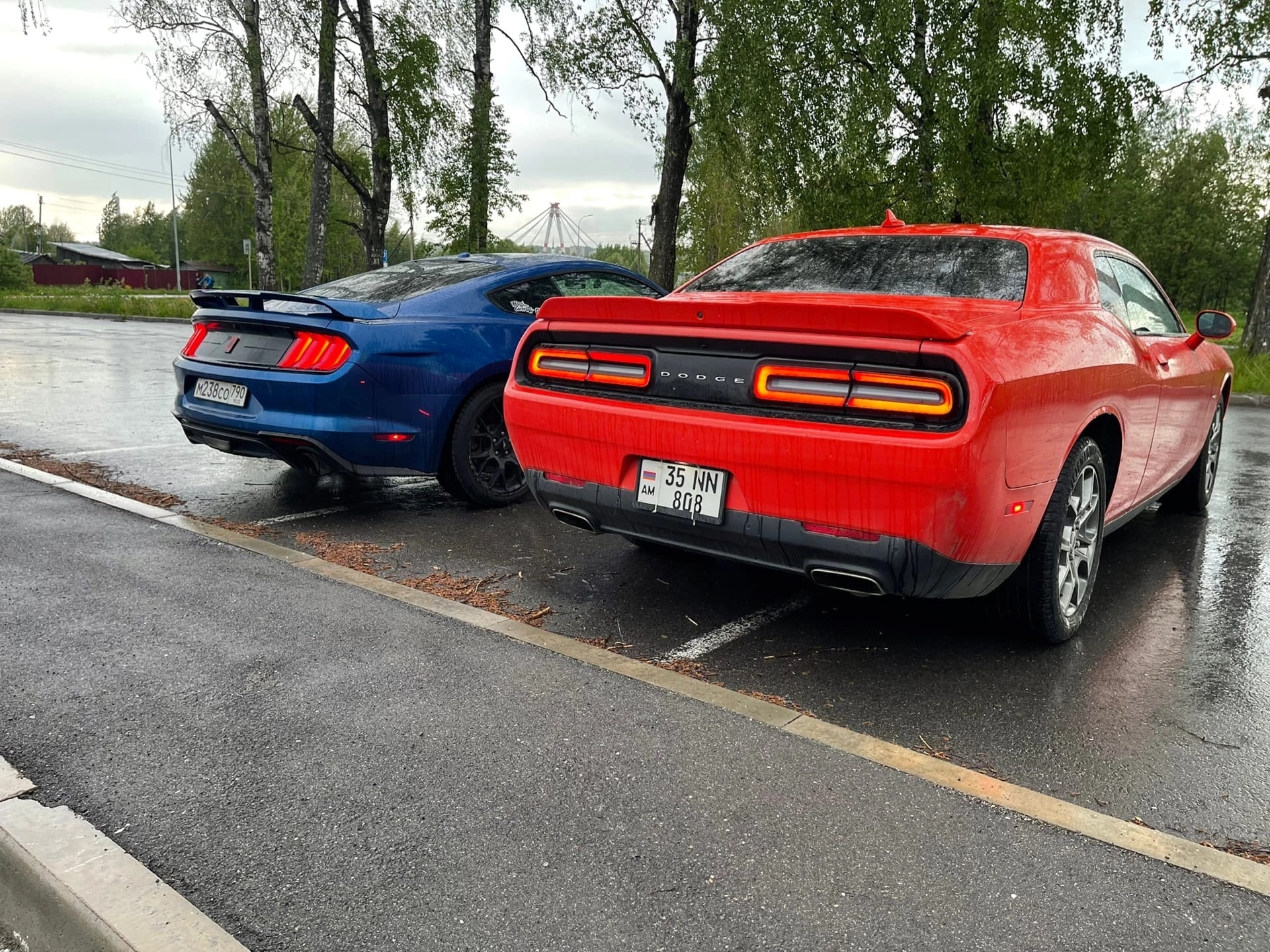 First car 🚗 meet Cherepovets — Dodge Challenger, 3,6 л, 2018 года | встреча | DRIVE2