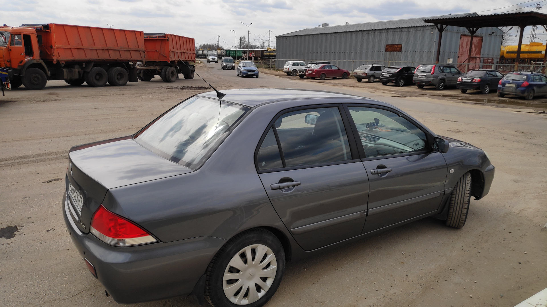 Mitsubishi Lancer IX 1.6 бензиновый 2006 | 1,6, 98 л.с на DRIVE2