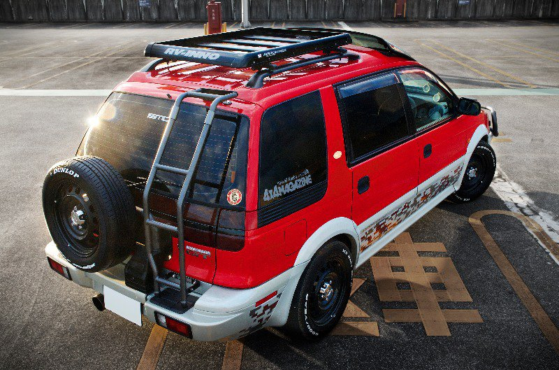 Японский тюнинг Chariot Resort Runner GT — Mitsubishi Chariot (2G), 2 л ...