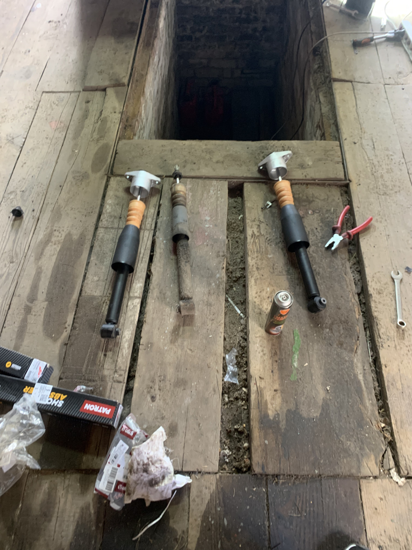 Редукционные клапаны и их замена — Audi A6 (C5), 2,4 л, 1997 года ...