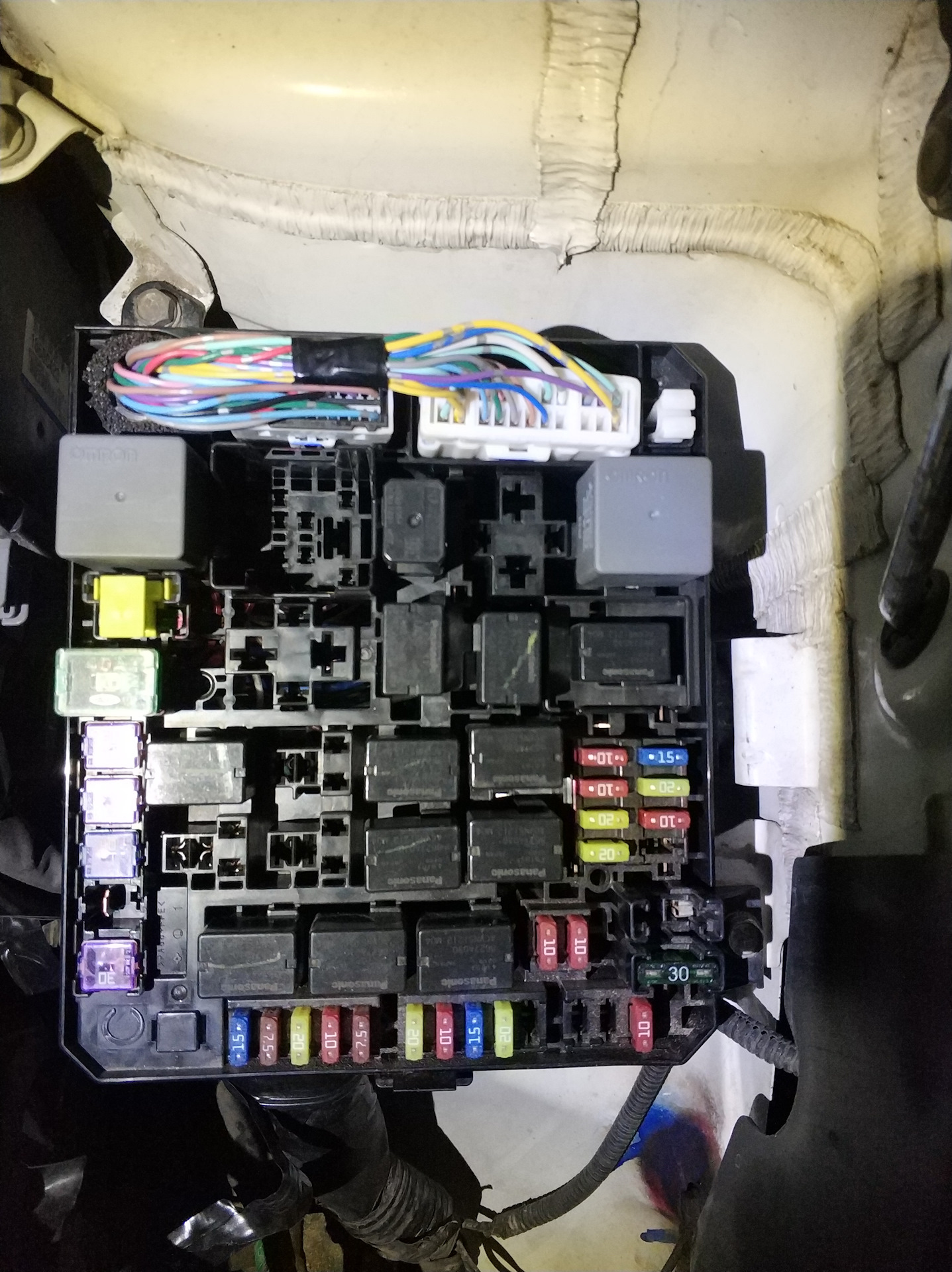 Операция "Розетка". Заключение. Блок предохранителей — Mitsubishi ASX ...