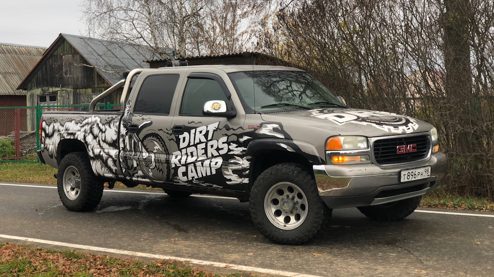 GMC Sierra (GMT800) 6.0 бензиновый 2002 | full size track на DRIVE2