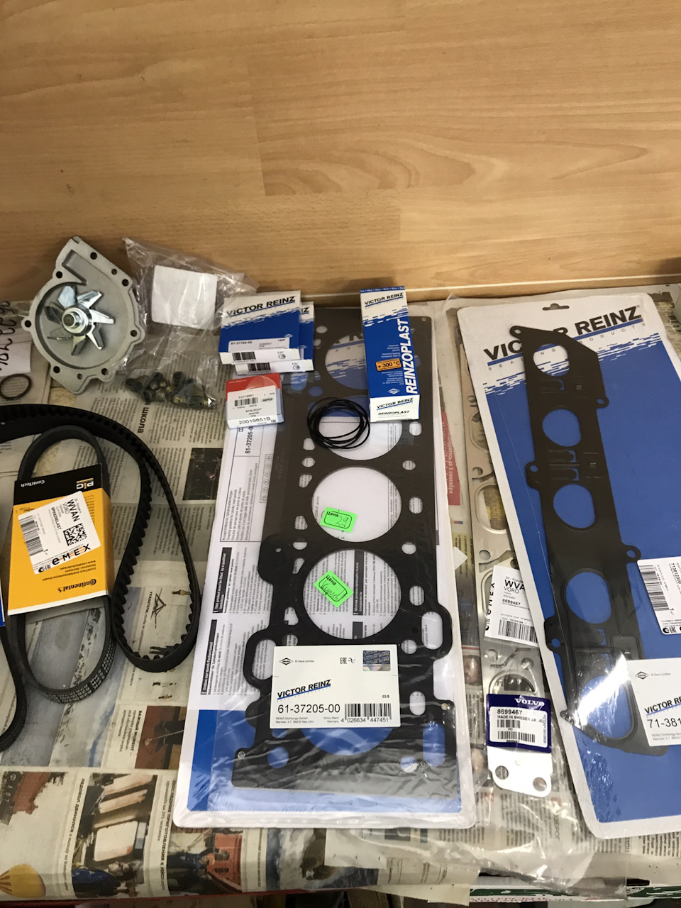 Замена прокладки ГБЦ 2.5t — Volvo S80 (2G), 2,5 л, 2007 года | запчасти ...