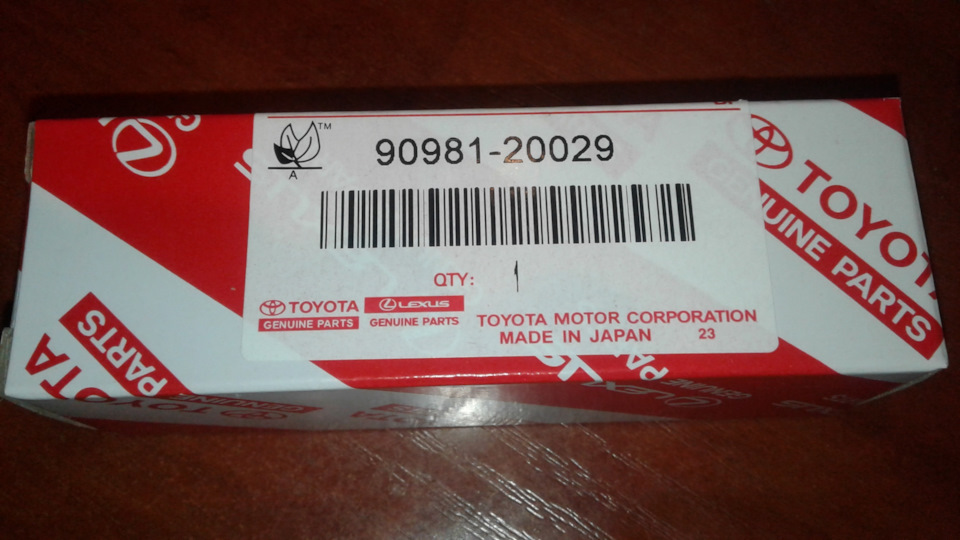 замена ксеноновых ламп ближнего света. — Toyota Verso, 1,8 л, 2011 года ...